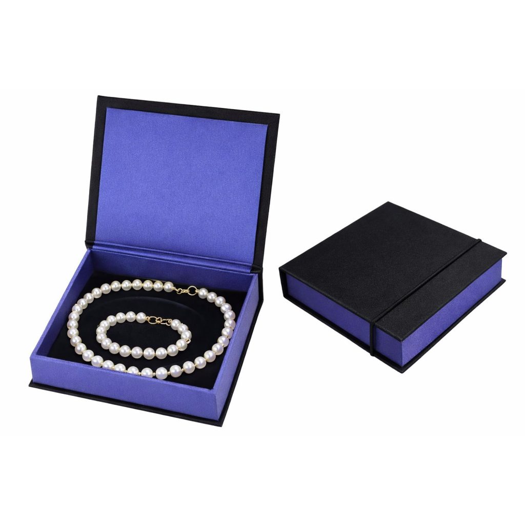 Custom Silk Jewelry Box with Hinged Lid | Packaging Wholesale